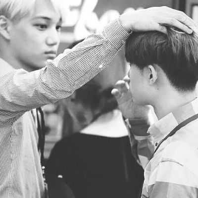 HOW R U ? | KAISOO (รีไรท์): ฟิค Boy Love (แชท)