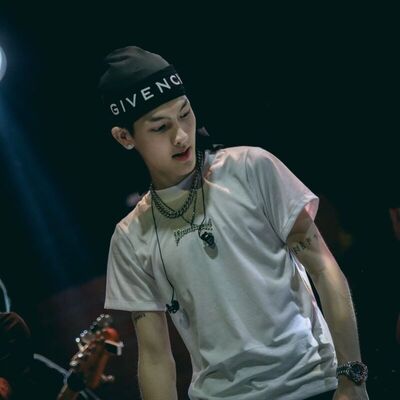 Rapper Aether - tarbom: ฟิค Boy Love (แชท)