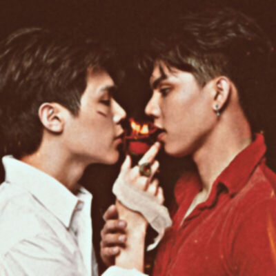 กุหลาบเล่นไฟ || FordPeat: ฟิค Boy Love (แชท)