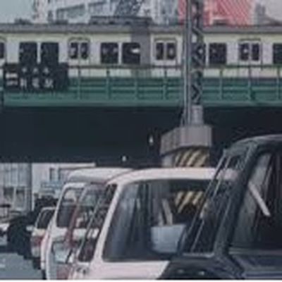 ความรักมันไร้ค่า " LOVE IS USELESS ": นิยายรัก