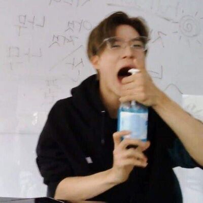 เนิร์ดแต่ไม่ฮอต | nonao: ฟิค Love Novel (แชท)