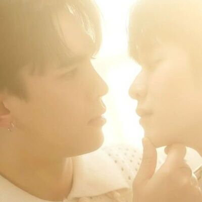 คนข้างเธอ #MAXNAT - 1 : ฟิค Boy Love (แชท)