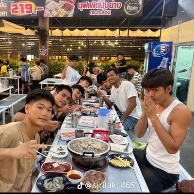 2หมอพี่น้อง/บางเเสนไฟท์คลับ: ฟิคฟรีสไตล์ (แชท)