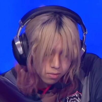 ยัยเตี้ยของผม |sitetampoo: นิยายรัก (แชท)