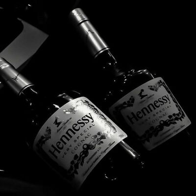 อายุ 20 | ไคเนส: ฟิค Boy Love (แชท)