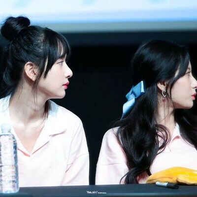 #แค่ได้ใกล้ชิด – seolbo: ฟิค Girl Love (แชท)