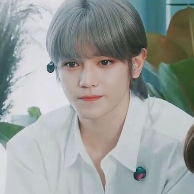 แค่ธุลีไร้ค่า | Detae: ฟิค Boy Love (แชท)