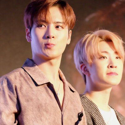 เริ่มต้นใหม่: ฟิคฟรีสไตล์ (แชท)