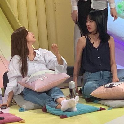 ฉันเป็นทะเล (Seolbo): ฟิค Girl Love (บรรยาย)