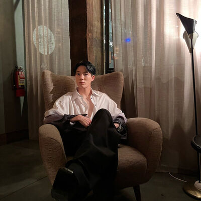 ไม่เคยรัก (nomark): ฟิค Boy Love (แชท)